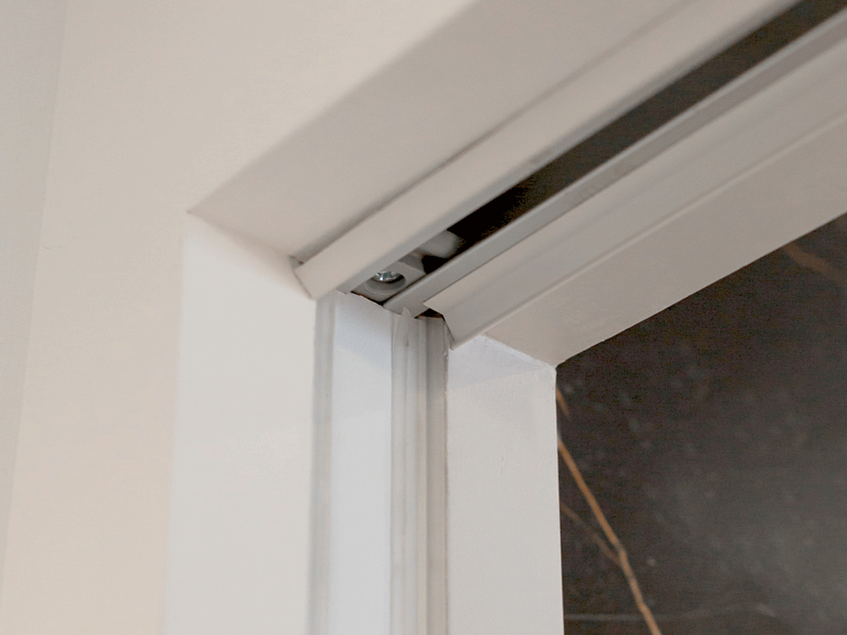 Barausse | Concealed sliding doors